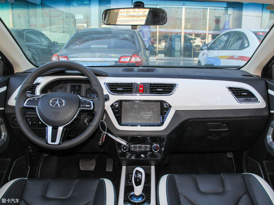 中国首款纯电动SUV江淮iEV6S绽放市场-爱卡汽车