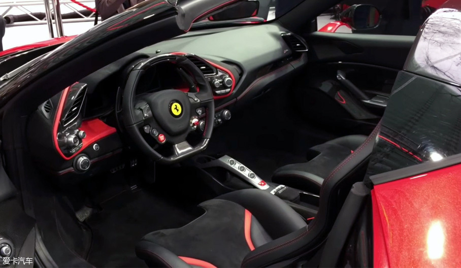 法拉利J50实车正式发布 全球限量仅10台-爱卡汽车